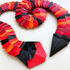 Video Tutorial – Origami Snake and Variation – Leyla Torres – Origami ...